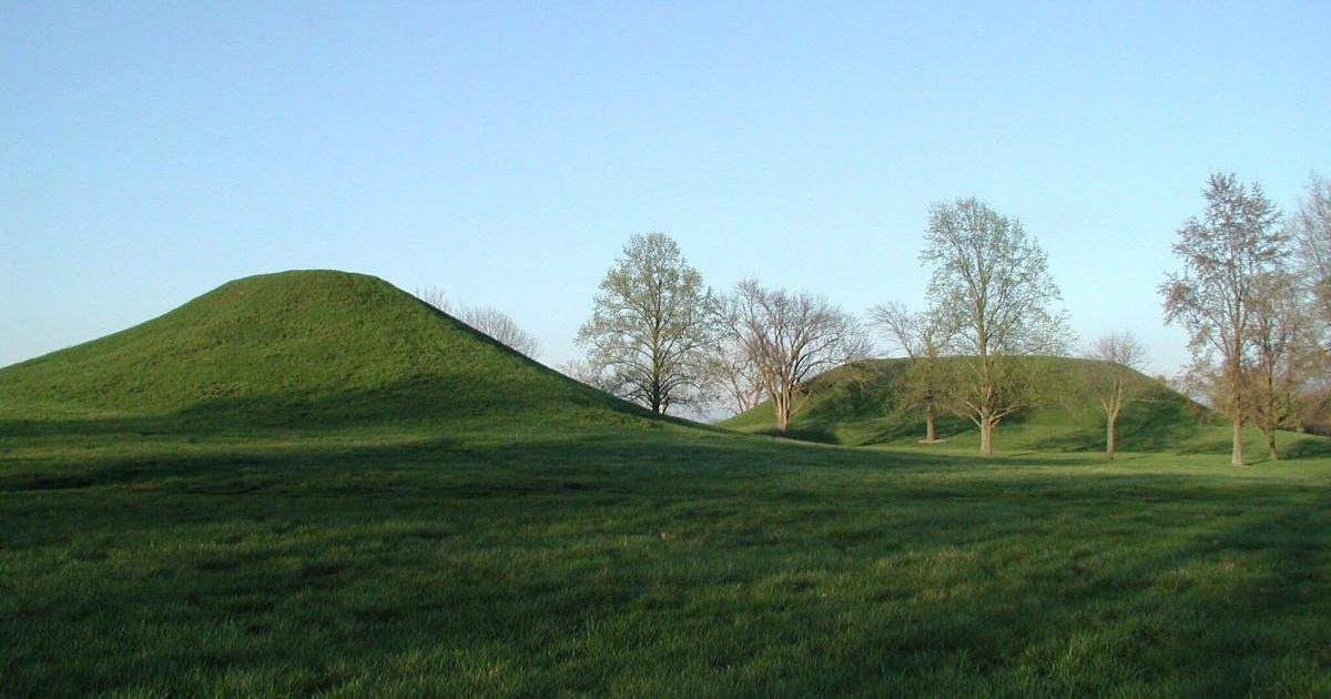 Cahokia Burial Mounds